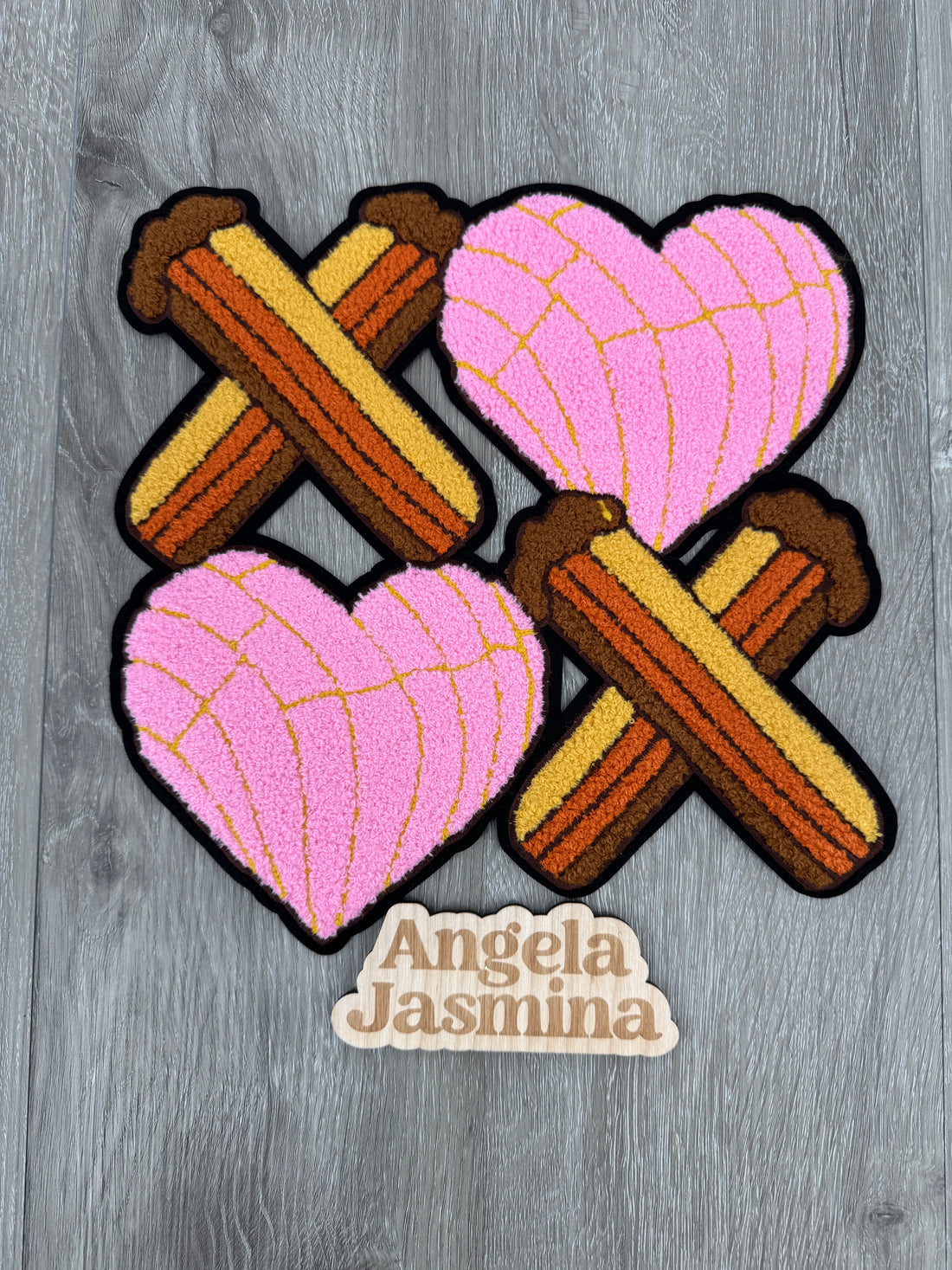 XOXO Churro Sauce Concha Chenille Patch – Angela Jasmina